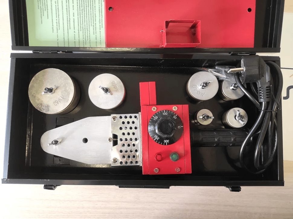 Сварочный аппарат для полипропилена с насадками до d63 (LAVA 63M -1кВт)